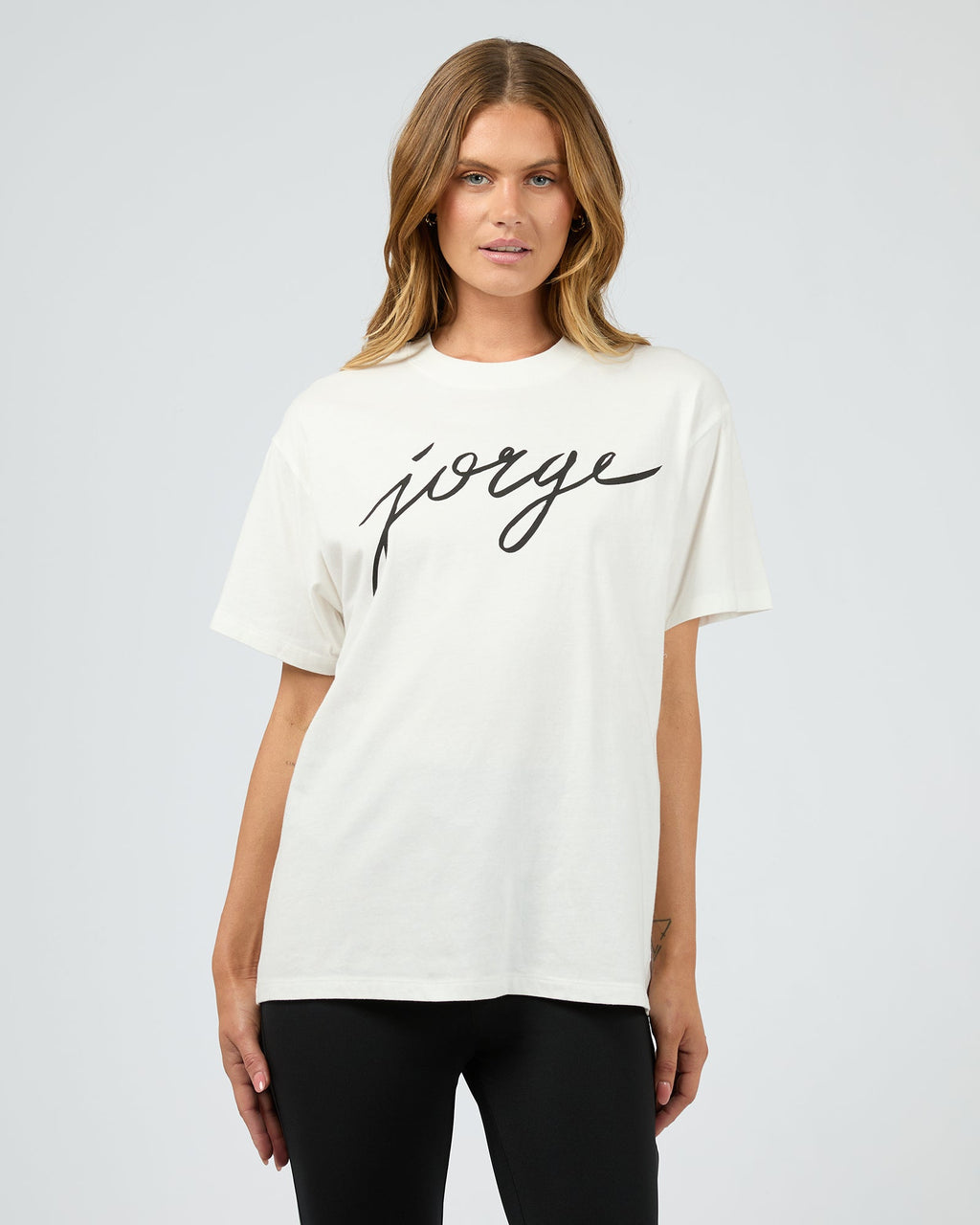 Jorge Script Tee -White – Iggy & Zee